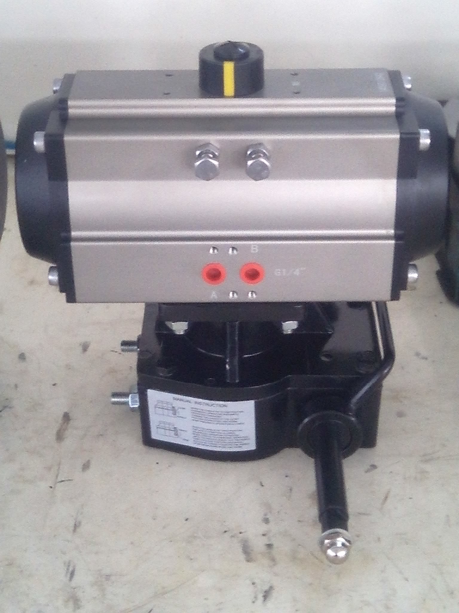 pneumatic valve with pneumatic actuator&manual dual-purpose valve ...